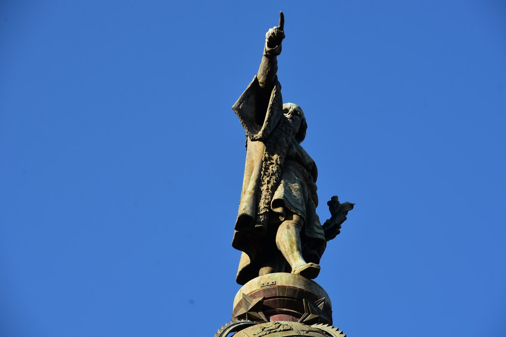 Monument a Colom, פסל קולומבוס בברצלונה - המדריך למטייל העצמאי בברצלונה